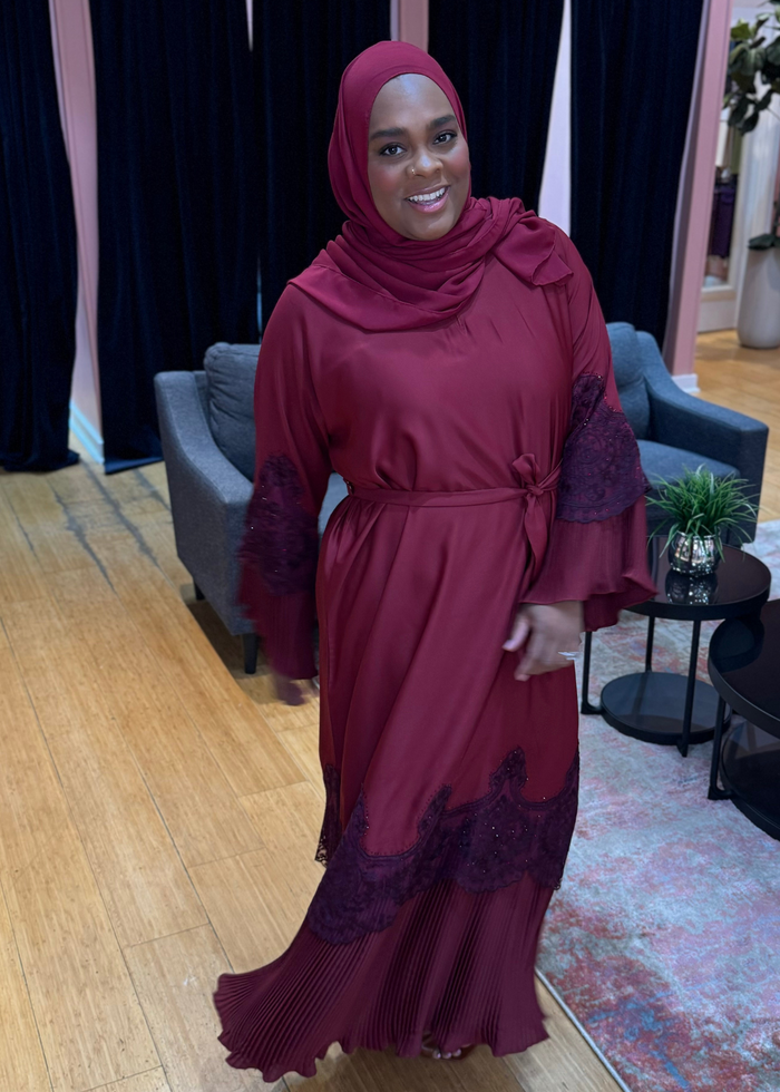 Plus Size Muslim Women Clothing - Styled by Zubaidah